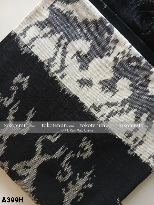 Jual Tenun Ikat Troso Motif Sumba A399H | Tokotenun.com
