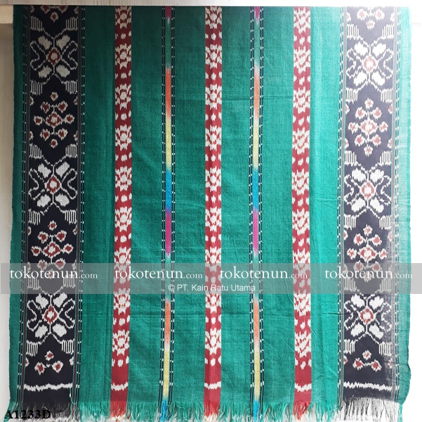 Jual Kain Tenun Ikat Motif Ambon A1045B | Tokotenun.com