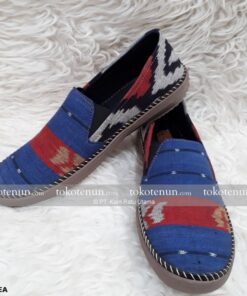 Sepatu Terbaru 2025 | Tokotenun.com