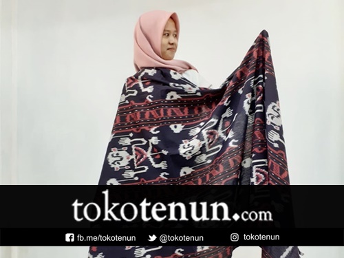 Ikat Fabric from Indonesia Called Tenun Ikat | Tokotenun.com